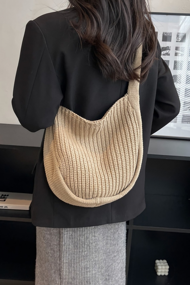 Wholesale Stylish new 4 colors solid color button shoulder weave bag ...