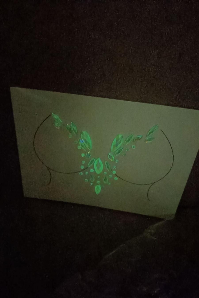 Wholesale One pc rhinestone acrylic luminous chest stickers(size:125 ...